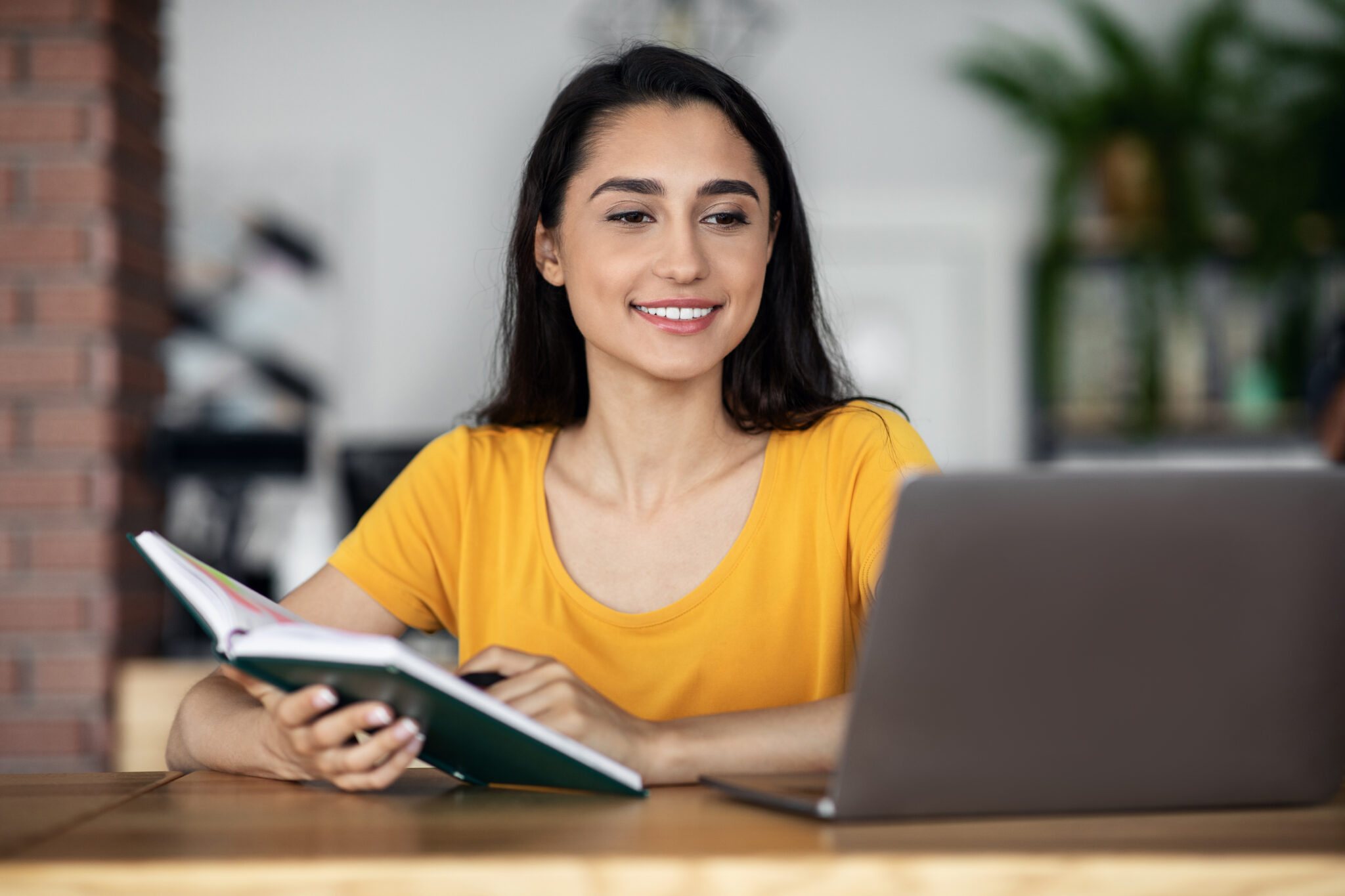 Finding Your First Job as a Youth – Next Stop Canada